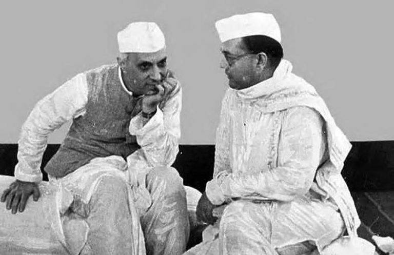 Trial at the Red Fort 1945-1946: The Indian National Army and the End ...